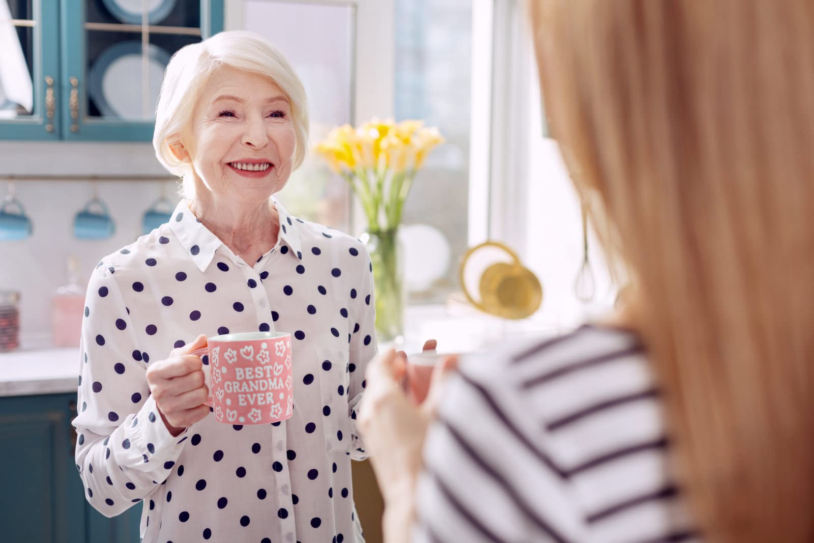 Tergi- Mothers Day Birthday Gifts for Grandma from Granddaughter Grandson - best grandma Ever Floral Embossed Pattern Ceramic Coffee Mug 13.5OZ