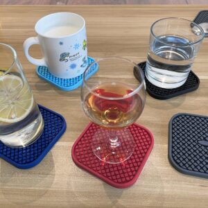 Silicone Coasters 6-Piece Absorbent Beverage Coasters with Standing Coasters Non-Slip, Non-Stick Tray Outdoor Coasters for Patio Table NEWMCURY(Red)+1