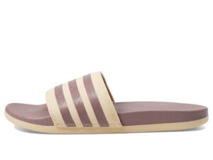 adidas women's adilette comfort slides sandal, sand strata/wonder oxide/sand strata, 11