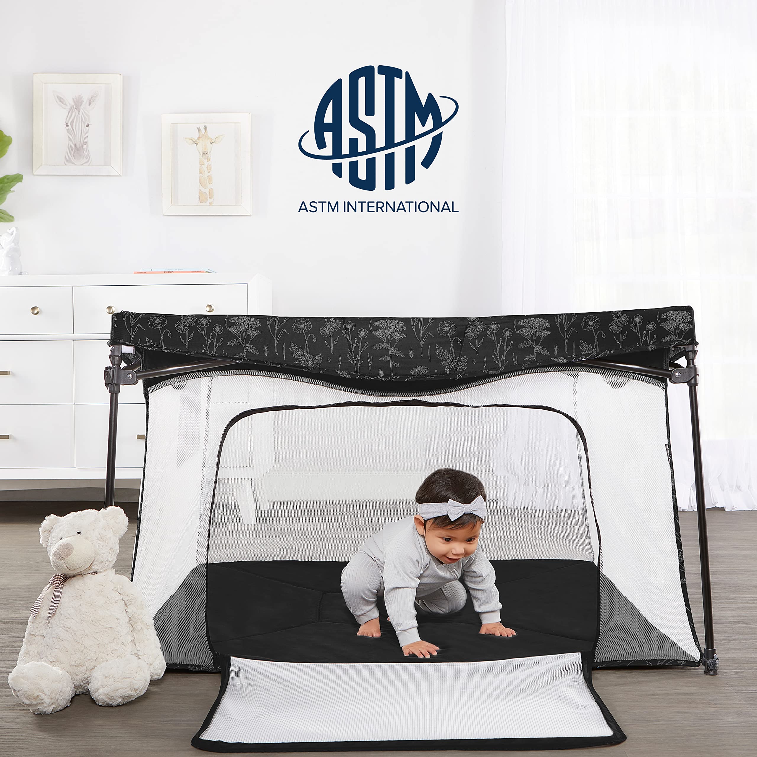 Dream On Me Ziggy Square Playpen Black and White/Easy Set Up/Breathable Mesh Walls/Stylish Finishes/Folds Compactly/Easy Storage/Lightweight/Ideal for Travel