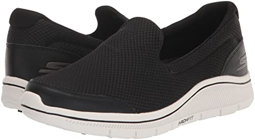 Skechers Women's Arch Walk Relaxed Fit Slip On Golf Shoe Sneaker, Black/White, 8.5