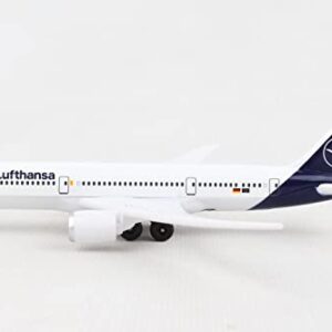 Daron Planes Lufthansa 787 Single Plane RT4136