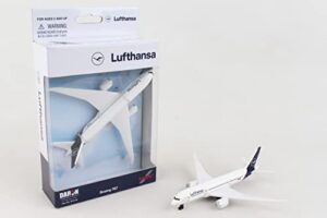 daron planes lufthansa 787 single plane rt4136