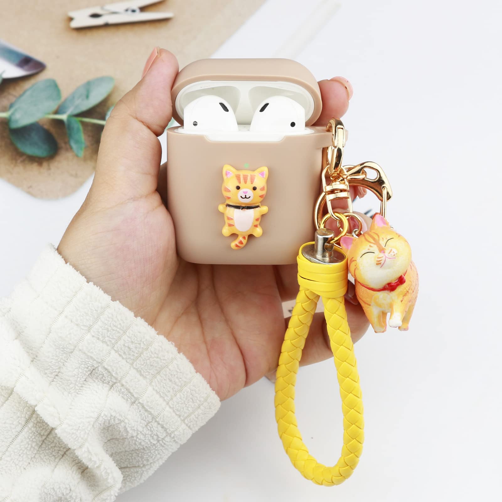 Wonhibo Cute Cat Airpod Case, Kawaii Silicone Animal Cover for Apple Airpods 1st and 2nd Generation with Keychain