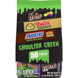 m&m's milk chocolate ghoul's mix, snickers & twix ghoulish green fun size bulk halloween chocolate candy assortment, 26.82 oz, 50 piece bag