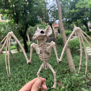 Aweilan Halloween Animal Skeleton,Horrible Bat Skeleton Simulation Bat Model Vivid Bat Bone for Yard Garden Lawn Patio Halloween Party Favors Decor, 2pcs