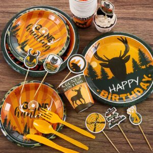 165 Pcs Hunting Birthday Party Decorations Hunting Birthday Banner Cake Decors Deer Balloons Camo Paper Plates Cups Serves 16 Guests Hunting Birthday Party Supplies Camo Tablecloth (Banner)