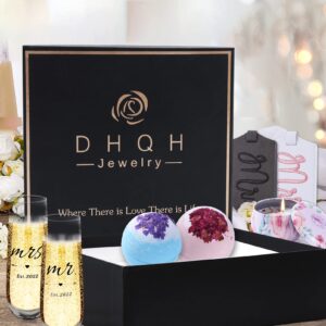 DHQH Mr and Mrs Gifts for Wedding Bridal Shower for Bride and Groom Engagement for Couples Honeymoon Travel Essentials Present for Husband Wife Newlywed Marriage