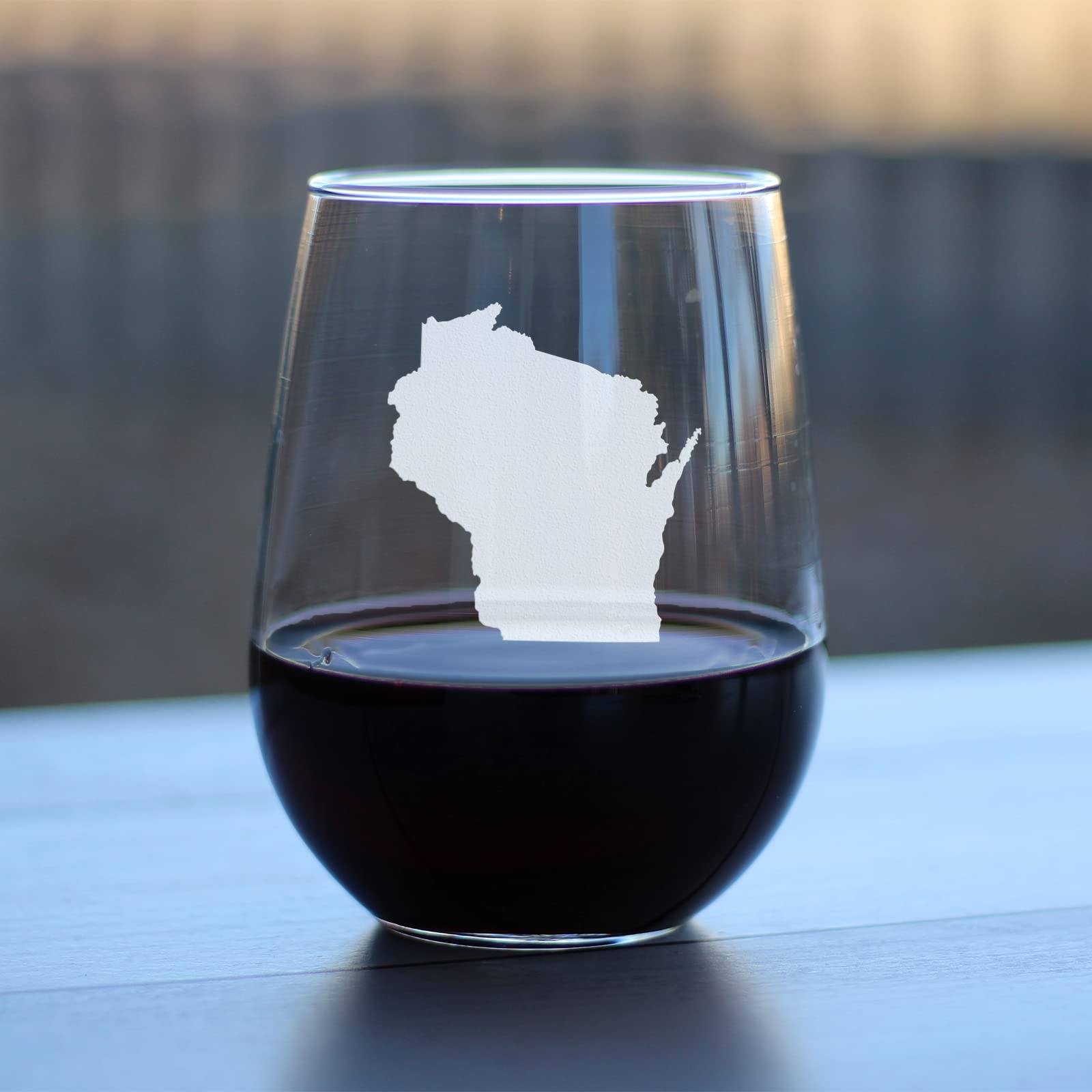 Wisconsin State Outline Stemless Wine Glass - State Themed Drinking Decor and Gifts for Wisconsinite Women & Men - Large 17 Oz Glasses