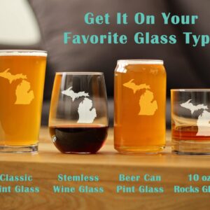 Michigan State Outline Stemless Wine Glass - State Themed Drinking Decor and Gifts for Michigander Women & Men - Large 17 Oz Glasses