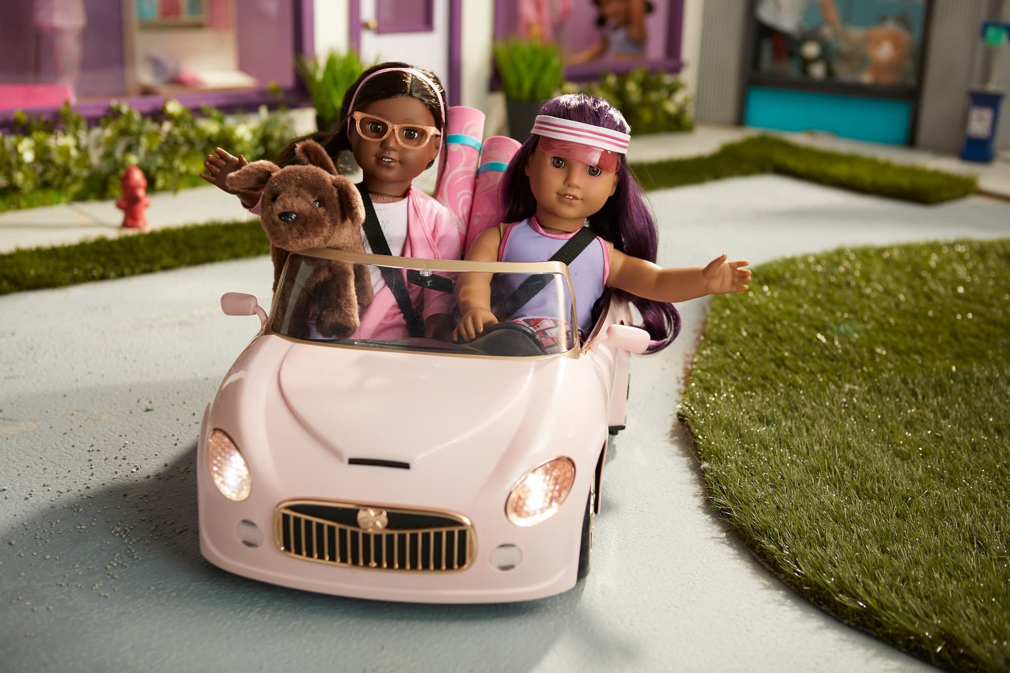 American Girl Truly Me 18-inch Doll Pink Remote-Control Sports Car Playset with Working Doors & Headlights, For Ages 6+