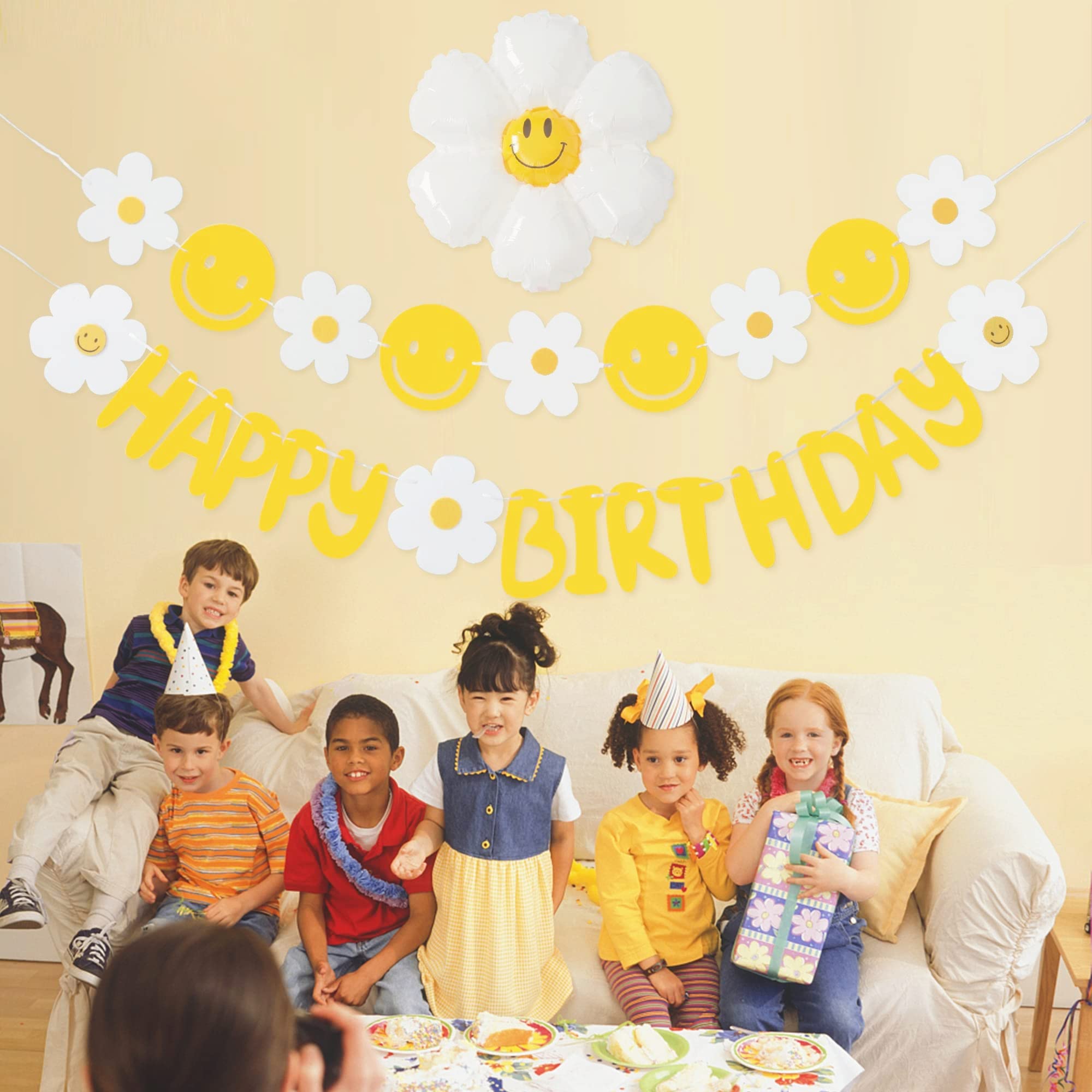 Happy Birthday Banner, Daisy Birthday Party Decorations with Daisy Balloon and Felt Daisy Smiley Face Birthday Banners for Boho Hippie Groovy Smiley Face Party Baby Shower Girl Birthday Decorations