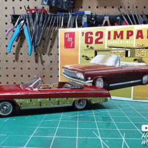 AMT 1962 Chevy Impala Convertible 1:25 Scale Model Kit