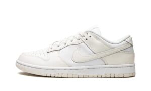 nike womens wmns dunk low dd1503 121 coconut milk - size 5.5w