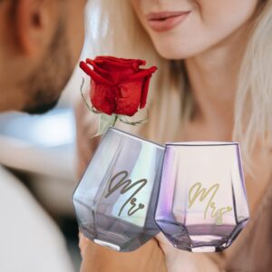 Yalucky Diamond-Shaped Wine Glasses Gifts, Wedding Gifts for Bride and Groom, Gifts for Bridal Shower Engagement Wedding and Married Anniversary, Engagement Gift, Couples Gifts for Husband & Wife