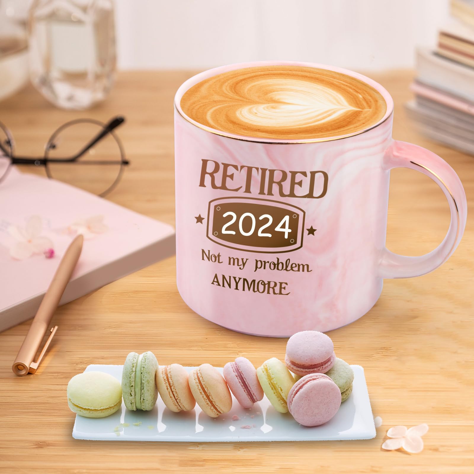 Retirement Gifts for Women,2023 Funny Christmas Retiring Gifts for Coworker Happy Retirement Coffee Mug for Retired Best Friends Farewell Goodbye Gift for Female Boss Teacher Nurse Retiree Mom Grandma