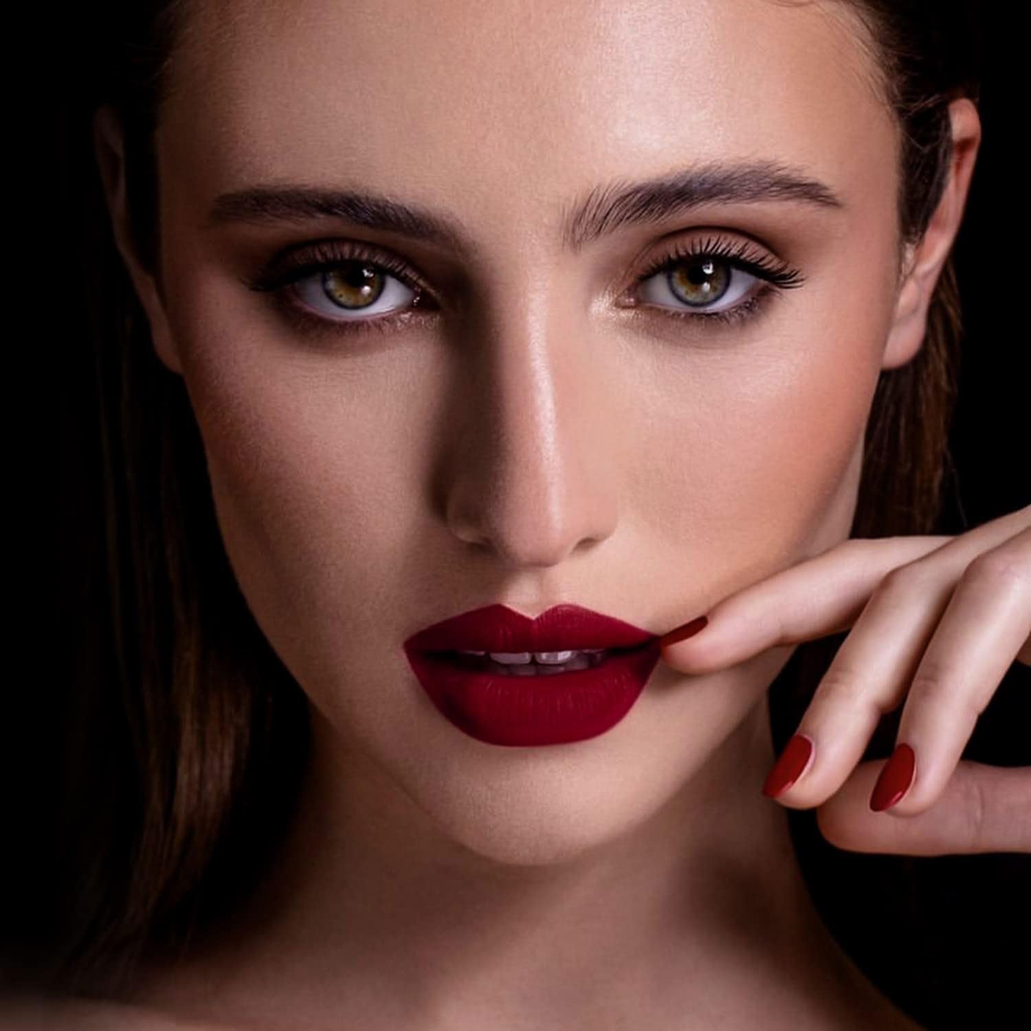 MAKI YIKA Burgundy Red Lipstick Matte Long Lasting, Dark Red Liquid Lipstick Smudge Proof, Vampy Matte Lips No Transfer, Cruelty Free | PARTY GO