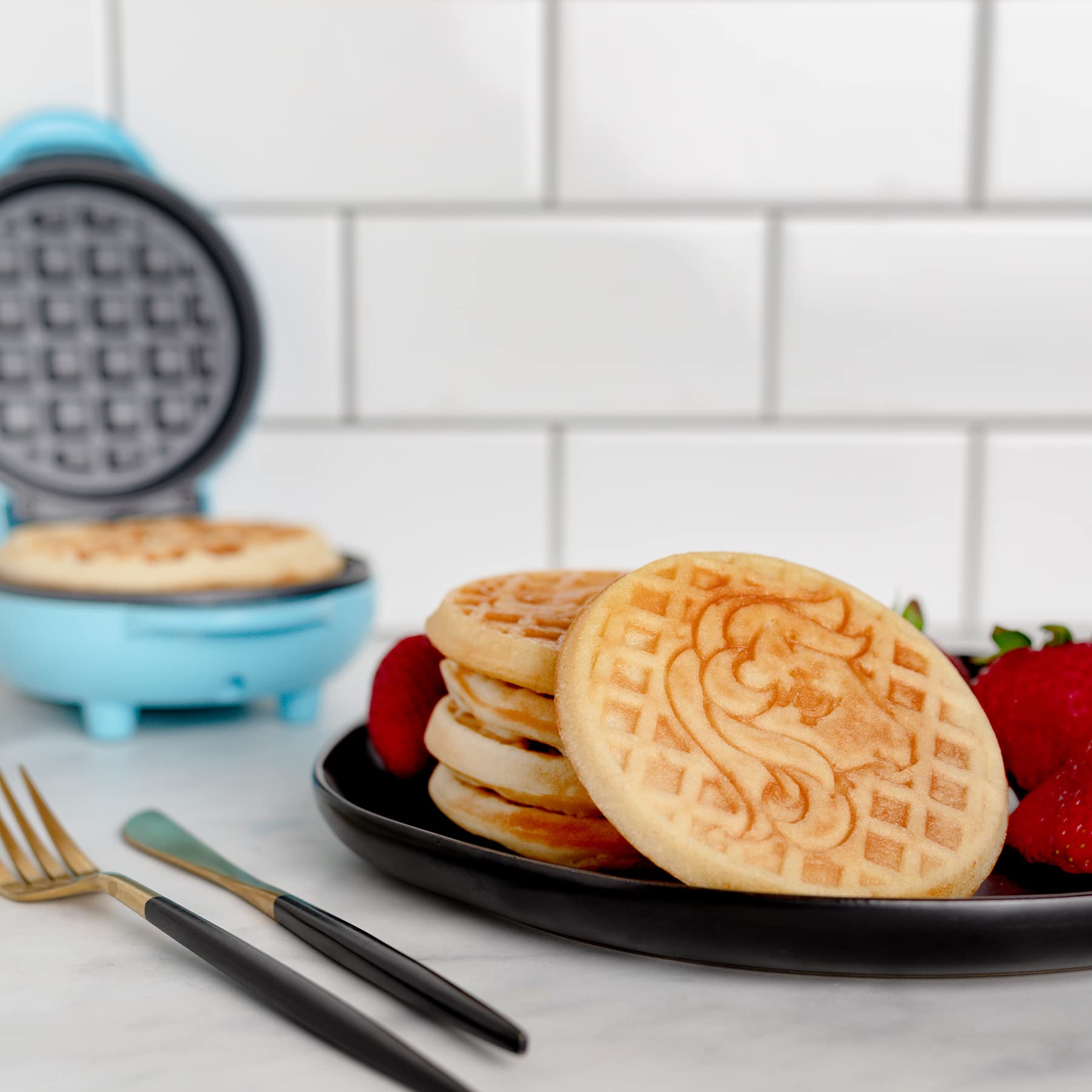 Uncanny Brands My Little Pony Mini Waffle Maker - Kitchen Appliance