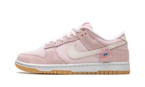 nike womens wmns dunk low se dz5318 640 soft pink - size 5.5w