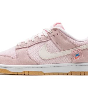 Nike Womens WMNS Dunk Low SE DZ5318 640 Soft Pink - Size 5.5W