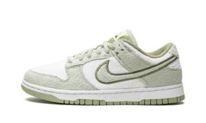 nike womens wmns dunk low se cc dq7579 300 fleece pack - honeydew - size 6w