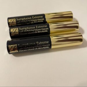 3 x sumptuous extreme lash multiplying volume mascara sample 2.8 ml/each total 8.4ml bigger than a full size