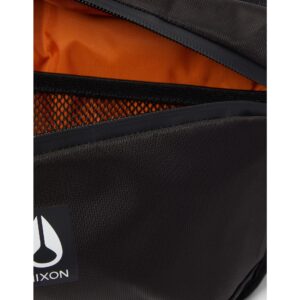 NIXON Day Trippin' 3.17L Sling Bag - Black