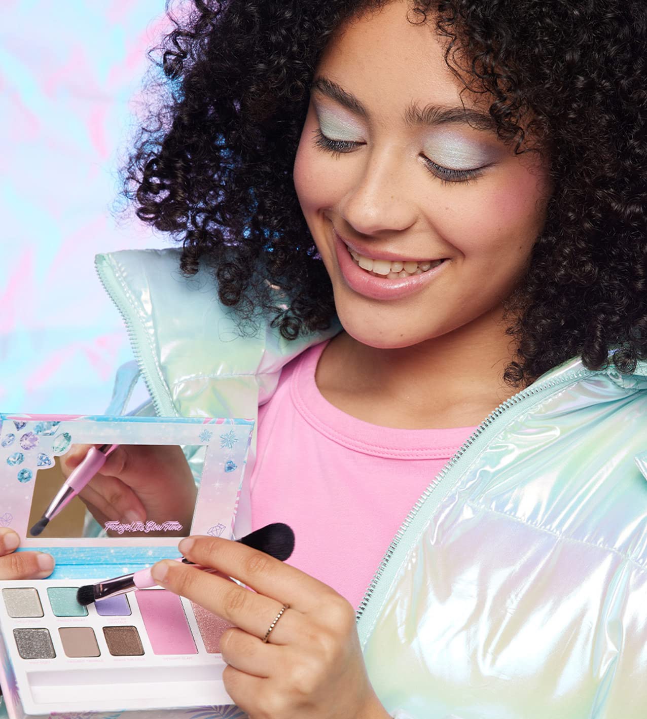 Petite 'N Pretty - Paradise on Ice Eye and Cheek Palette for Kids, Children, Tweens and Teens - Glittering Shades - As Seen on Tik Tok