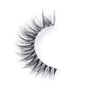 WENEW Cat Eye Lashes Wispy False Eyelashes Natural Look, Fluffy Natural Lashes Clear Band, 3D Faux Mink Lashes (C1, 7 Pairs)