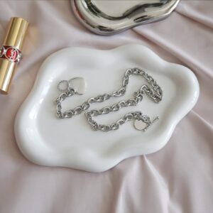 MDFAYE Jewelry Dish Trinket Tray for Women, Ring Dish Holder, Unique Cloud Shape Ceramic Plate Cute Things Vanity Aesthetic Room Decor Mother's Day Birthday Christmas Warm House Gifts (White)