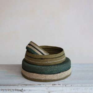 Creative Co-Op Farmhouse Round 2-Tone Seagrass Storage, Set of 3 Sizes, Multicolor Basket