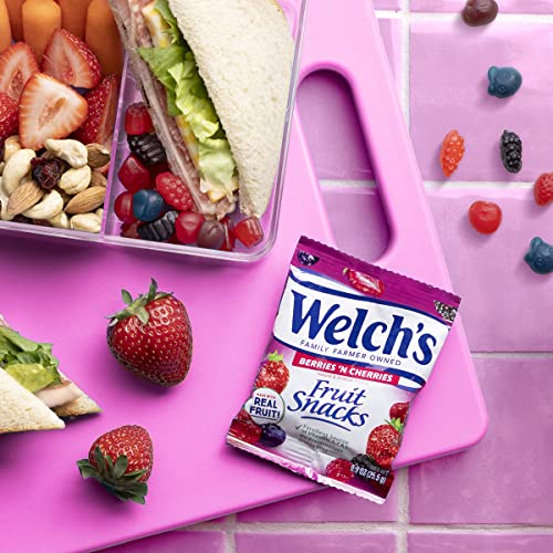 Welch's Fruit Snacks, Berries 'n Cherries, Perfect for School Lunches, Gluten Free, Bulk Pack, Individual Single Serve Bags, 0.8 oz (Pack of 40)