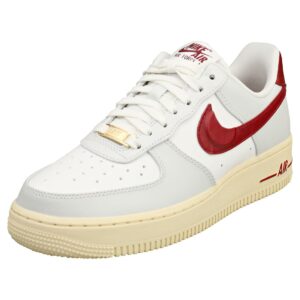 nike womens wmns air force 1 '07 se photon dust/team red sz6.5