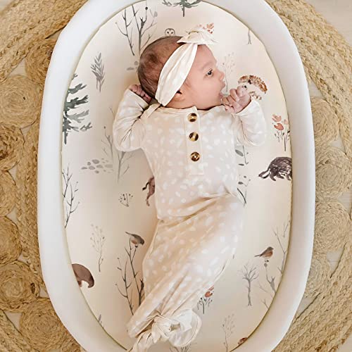 Stretch Ultra Soft Fitted Bassinet Sheet Set 2 Pack, Universal Fit for Bassinets Baby Cradle Moses Basket Oval Rectangle Mattress Safe and Snug, Stylish Pattren of Jungle Animals