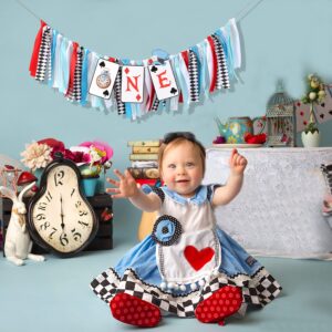 Alice in Wonderland One High Chair Banner - Alice in Wonderland Birthday Party Decorations，Alice Wonderland First Birthday High Chair Banner Girl，1st Birthday Girl Decoration，Highchair Banner 1st Birthday Girl，onederland 1st Birthday Girl One High Cha