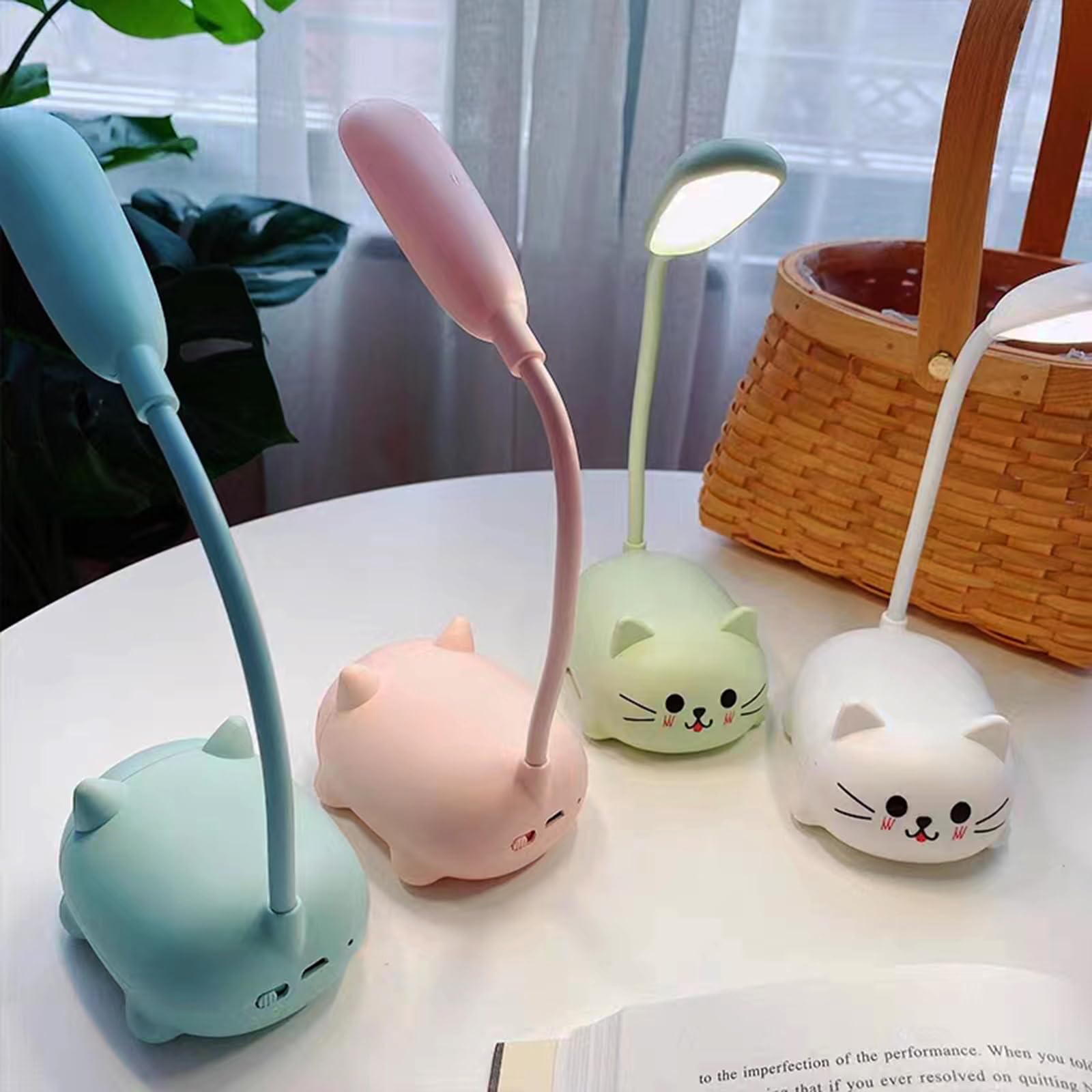 Yinhamnl LED Desk Lamp，Mini Cat Night Light, Portable LED Table Light, Cute Foldable USB Rechargeable Reading Light Bedroom Children's Bedside Study (Pink)