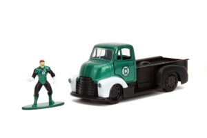 dc comics 1:32 1952 chevrolet coe pickup die-cast car & 1.65" green lantern figure, toys for kids and adults