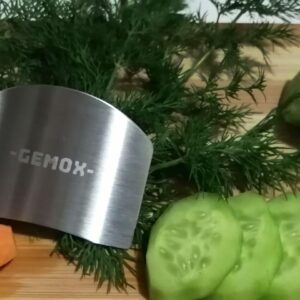 GEMOX Stainless Steel Finger Guard for Slicing - Cutting Protector to Avoid Accidents when Chopping and Kitchen Safe Chop Cut Tool