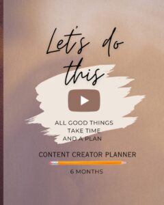 social media content planner: youtuber planner