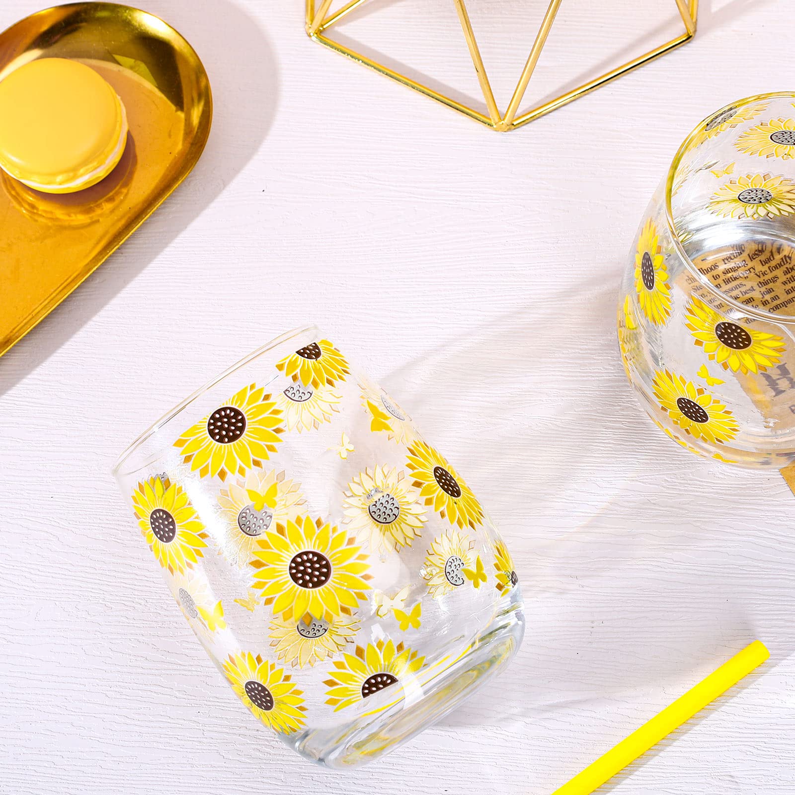 AnyDesign Sunflower Stemless Wine Glasses Summer Drinking Glasses Set of 2 Yellow Flower Butterfly Glasses for Bridal Party Wedding Whiskey Beer Farmhouse Kitchen Home Decor Father's Day