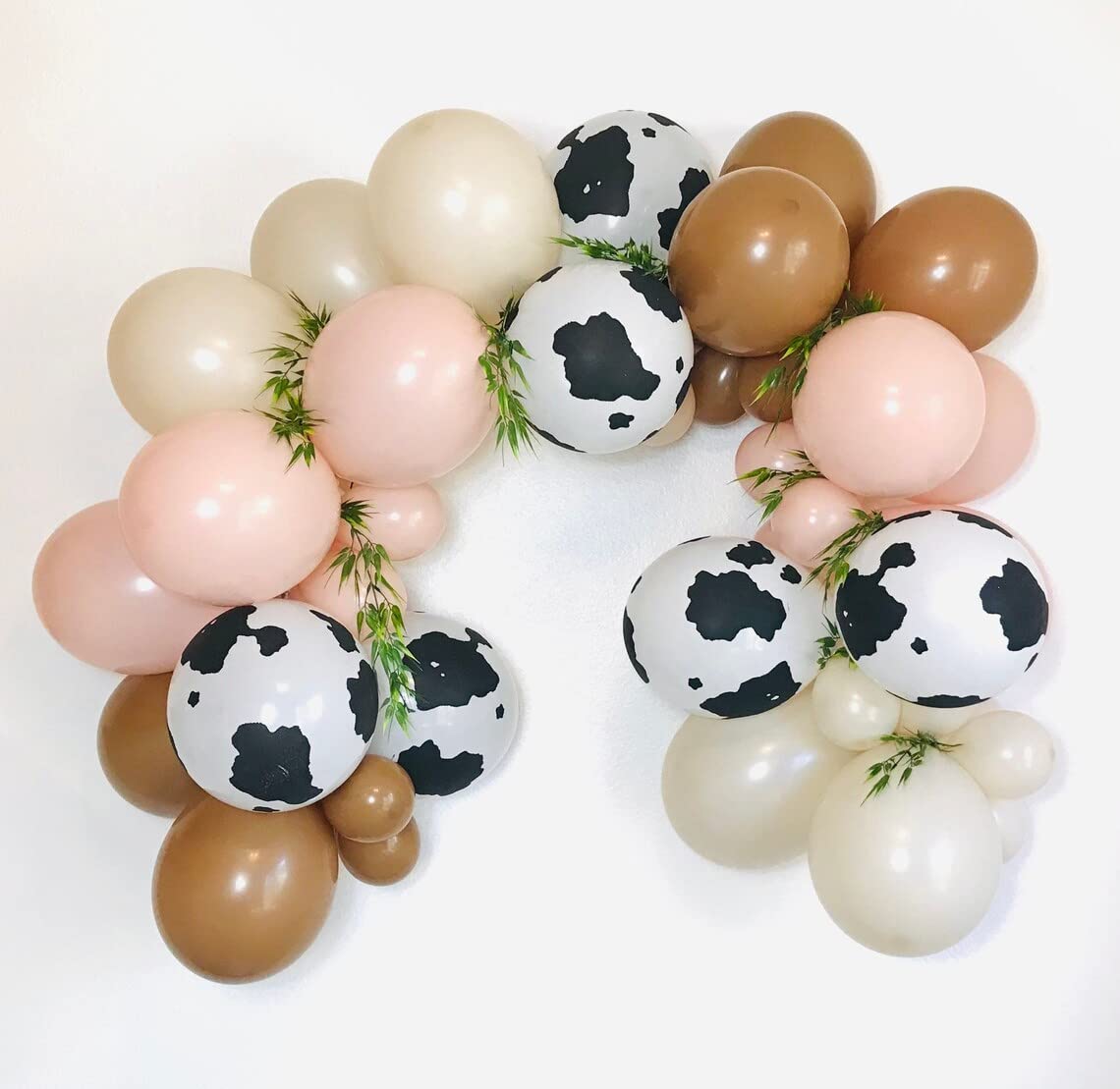 BALONAR 135Pcs Cowgirl Pink Balloons Arch Garland Kit with 18/10/5inch Sand White Coffee Cow Print Farm Animal Gold Balloons for Girl Birthday Party Baby Shower Birthday Supplies ((Pink)