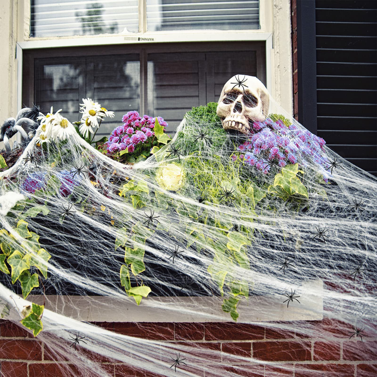 Spider Webs Halloween Decorations,650 Sqft Spider Webs with 40 Fake Spiders,Stretchable Cobwebs for Indoor/Outdoor Scary Atmosphere,Parties,Haunted Houses Spooky Window Home Outside Garden Tree Yard