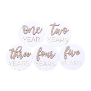 Wooden 3D Monthly Milestone Discs for Baby Photos (20 pcs Set), First Year Monthly Milestone Marker, Includes 1-5 Years, White Stained