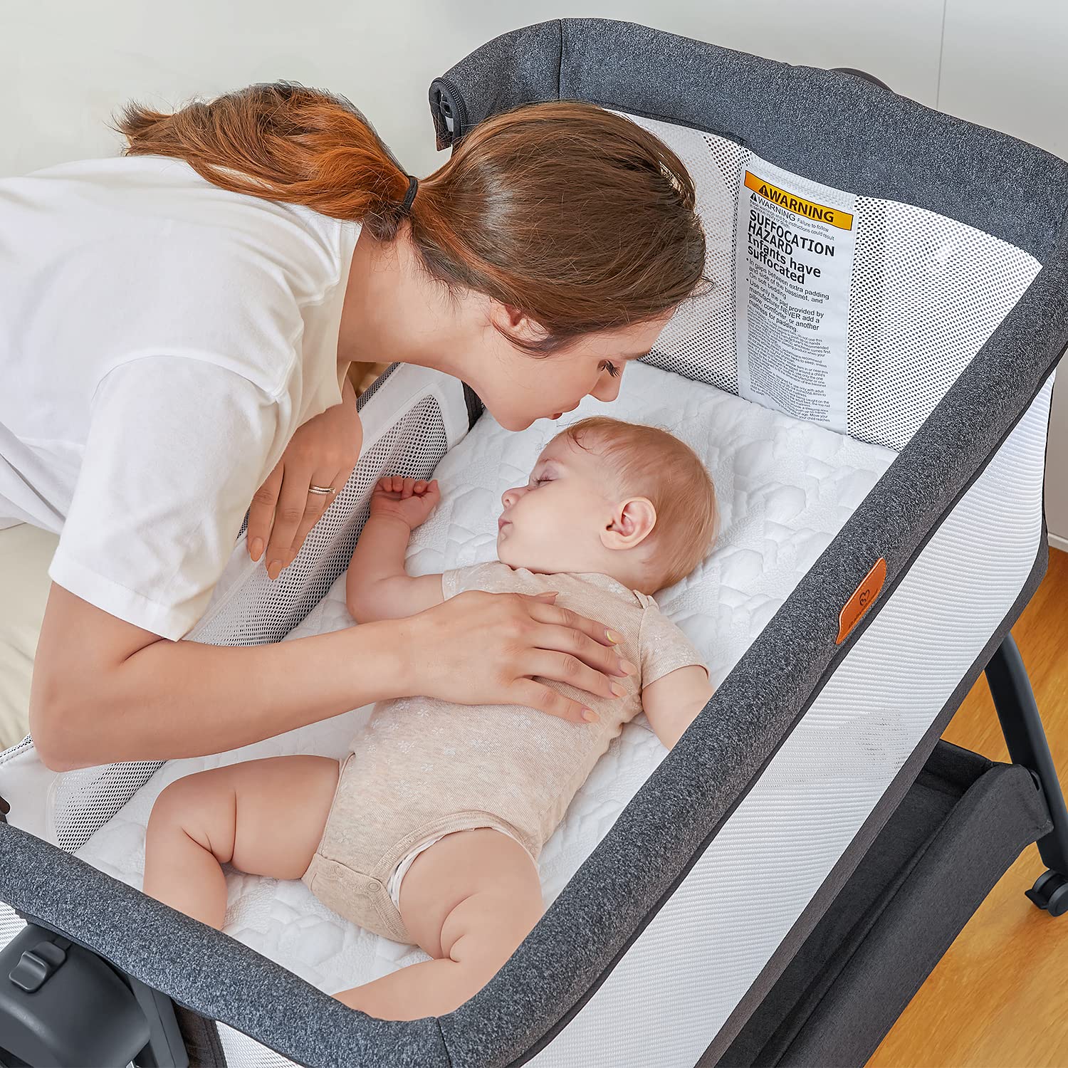 BabyBond Baby Bassinet, 3 in 1 Infant & Toddler Cradle with Soft Waterproof Mattress and Skin-Friendly & Breathable Sheet, 6 Height Adjustable, Easy to Assemble Bedside Crib Sleeper, Black+grey (Y08)