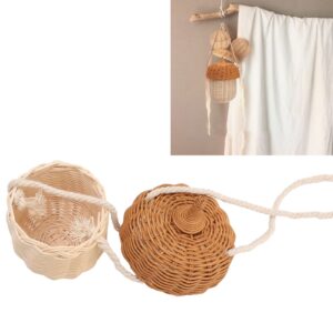 AUNMAS Rattan Woven Basket, Portable Storage Basket with Pine Cone Shape Hand Crafted Wall Hanging Box for Lid Photo Prop Room Decoration (Small Shoulder Bag)