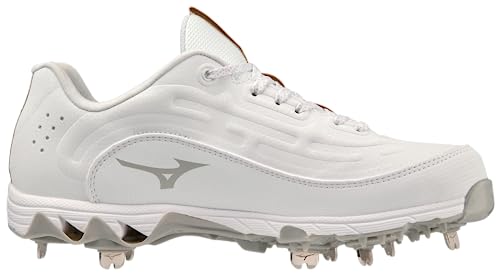 Mizuno Women's 9-Spike Swift 8 Low Metal Softball Cleat, White, 11