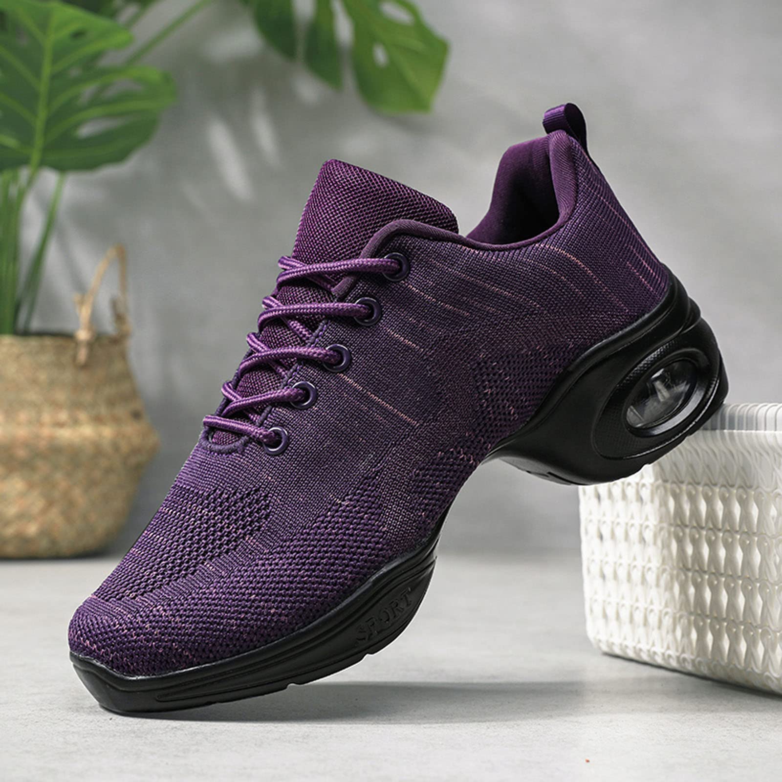 Girls Jazz Shoes Non Slip Modern Dance Sneakers Lace Up Thick Soled Walking Shoes Athletic Jazz Dance Sneakers Purple 39