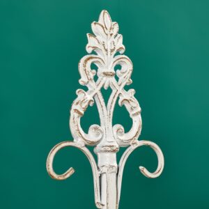 Wreath Stands for Display, Retro White Standing Wreath Holder, Wrought Iron Wreath Hanger Stand, Fleur-De-Lis Tall Floor and Tabletop Christmas Wreath Stands for Porch, New Year Wreath, Party Decor