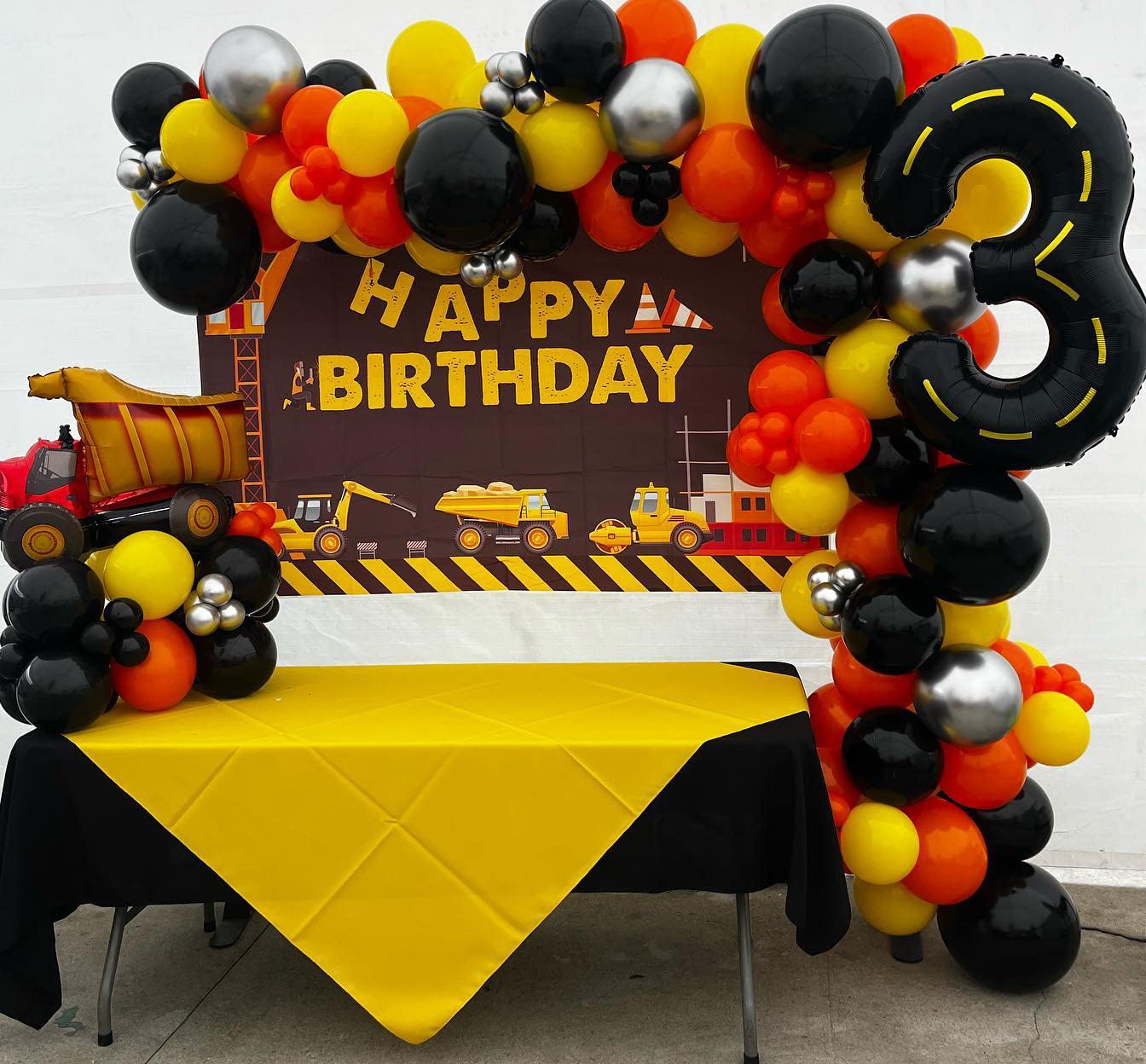 Construction Balloons 40 Inch Construction Number Balloon 3 Black Construction Truck Themed Bulldozer Dump Truck Foil Mylar Balloon Three Years Old Baby 3rd Birthday Party Decor Supplies