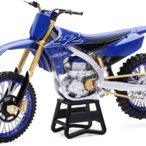 New Ray Toys Motorcycle 1:12 Scale Yamaha YZ450F Dirt Bike, 58313, Multicolor